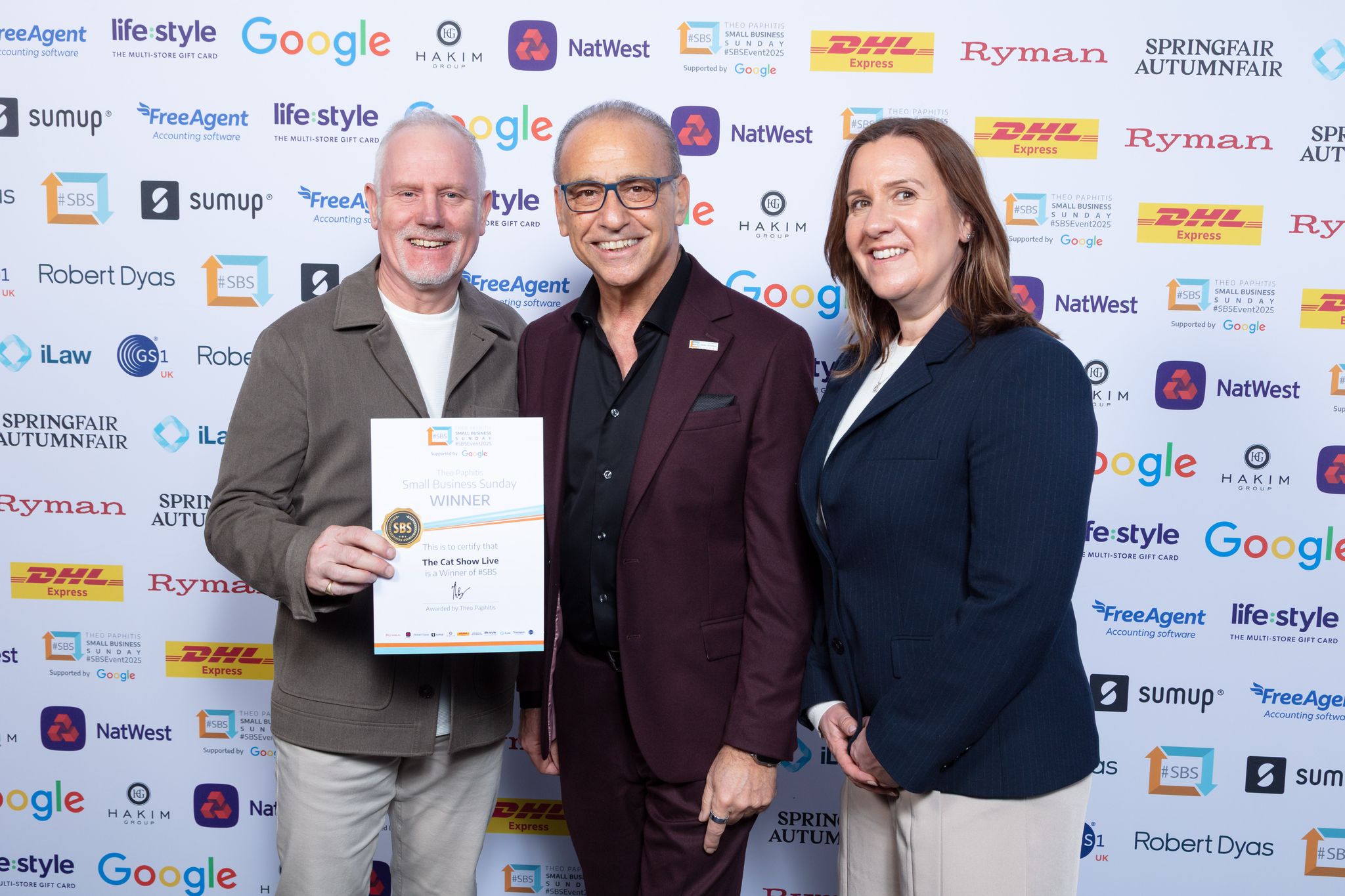 Feline Fame: The Cat Show Live Wins Coveted SBS Award from Theo ...